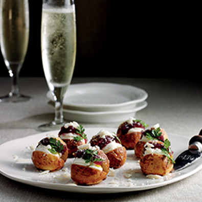 Pan Brioches with Grana Padano Mousse and Onion Jam - Grana Padano